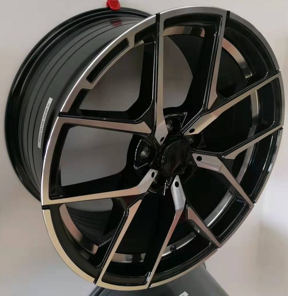 18" RPM137 Mercedes C63 AMG - RED POWER MOTORSPORT